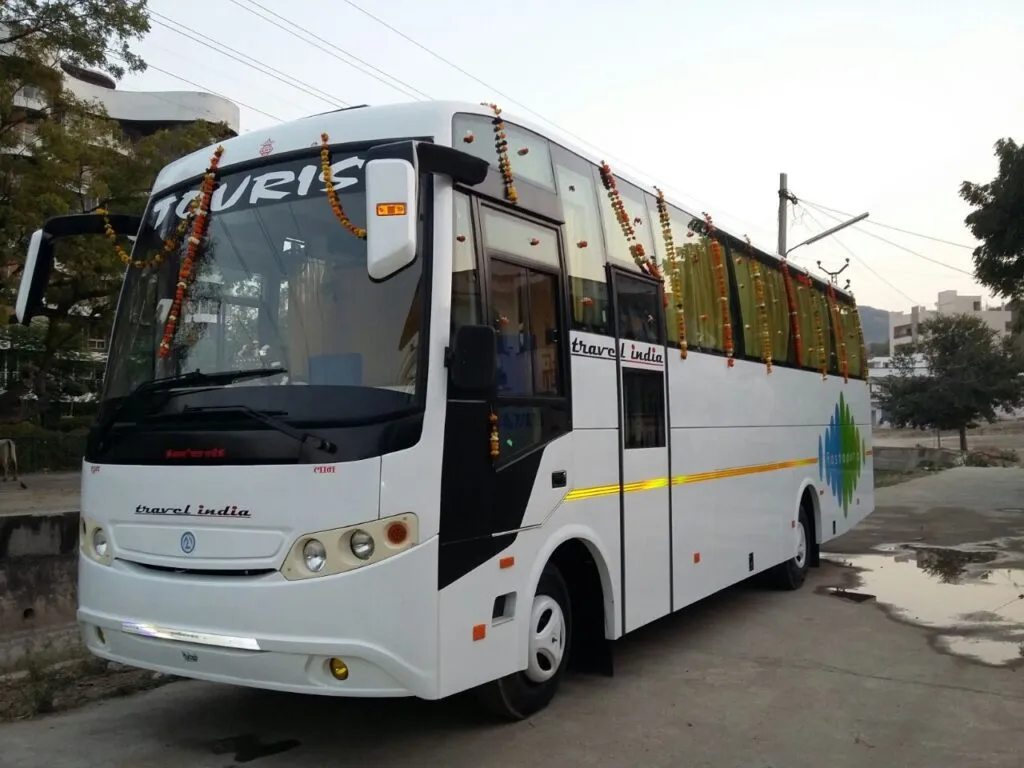 Jain Tourist Ac Luxury Bus Hire - Udaipur Darpan