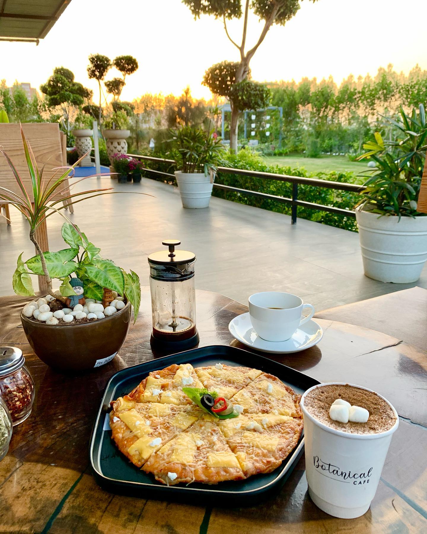 Botanical cafe - Udaipur Darpan