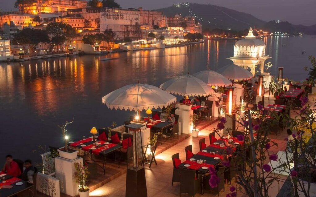 Pichola Lake: A Gem of Udaipur's Landscape - Udaipur Darpan